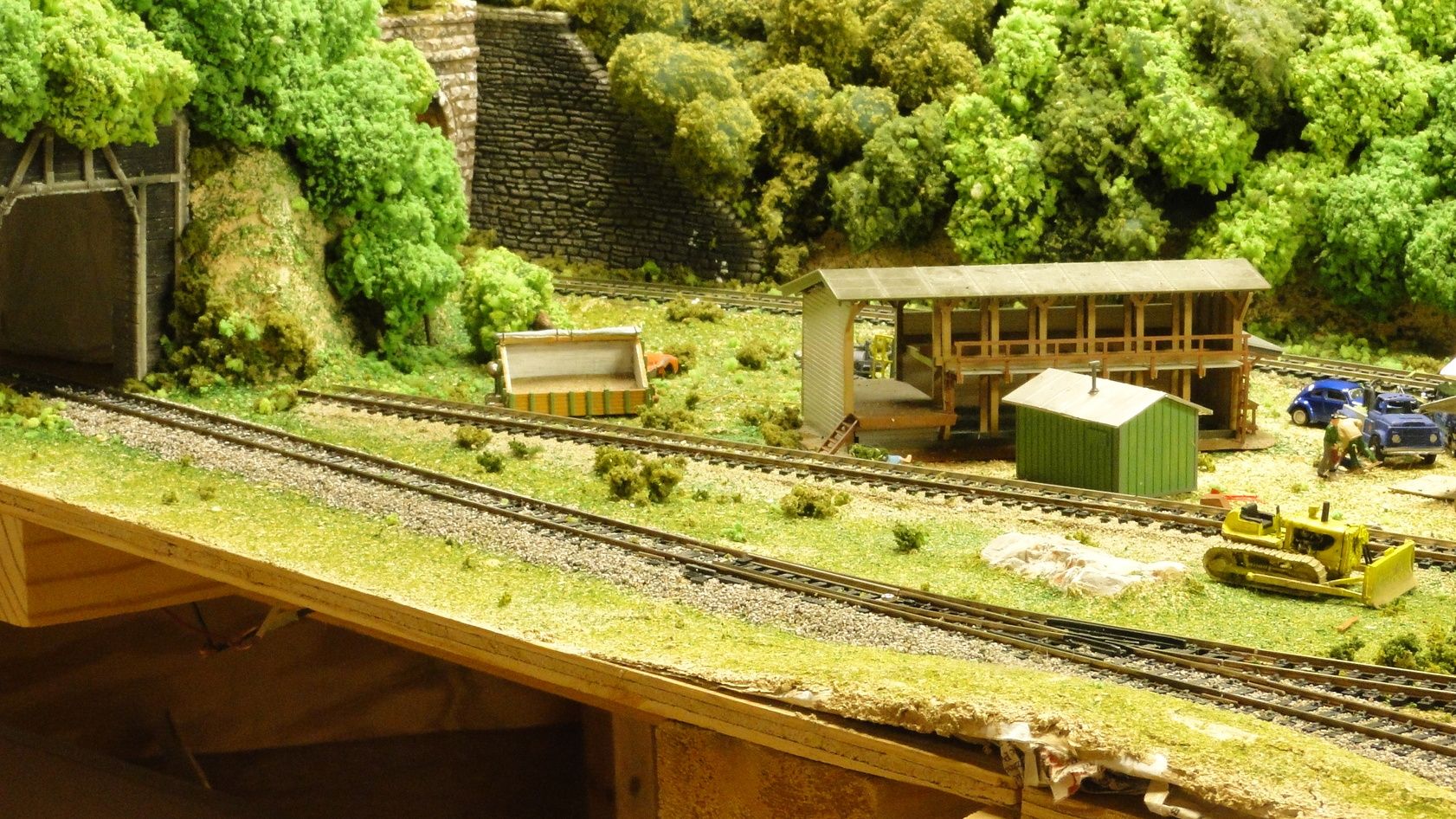 Track Weathering - WOW! - General Discussion (Model Railroader) - Trains.com Forums